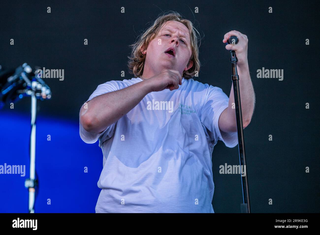 Lewis Capaldi plays the Pyramid Stage - Saturday at the 2023 ...
