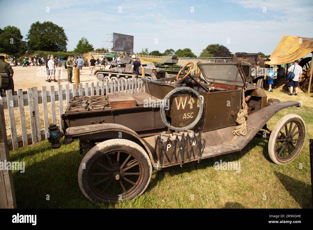 Model T Car used by the US and British armies during World War I ...
