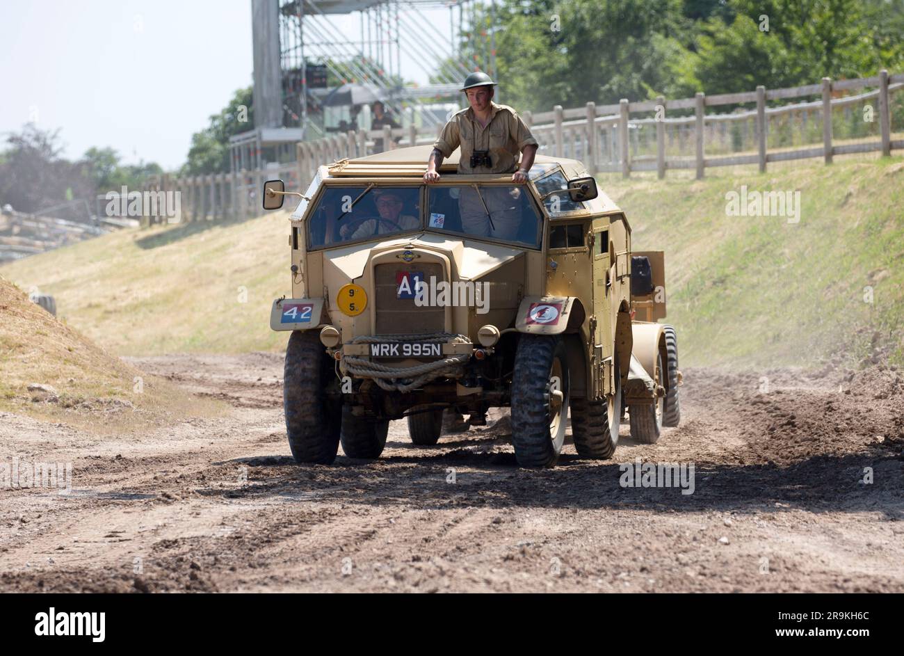 British Army WW II Morris Commercial C8 FAT (Field Artillery Tractor ...