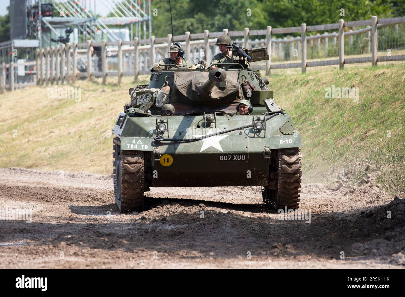 M18 Hellcat Tank Destroyer a 76 mm Gun Motor Carriage M18 or M18 GMC ...