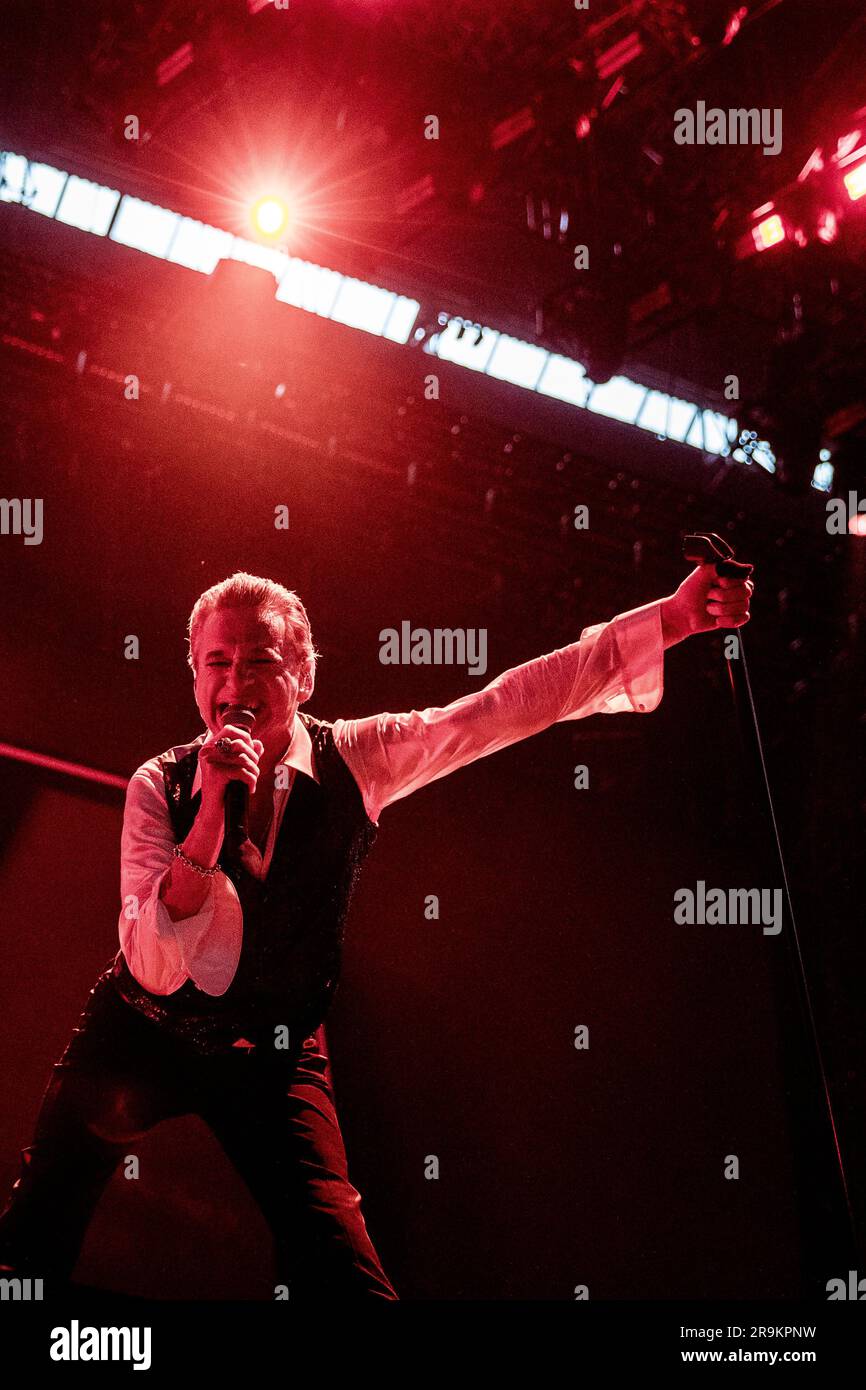 Dave gahan depeche 2023 hi-res stock photography and images - Alamy