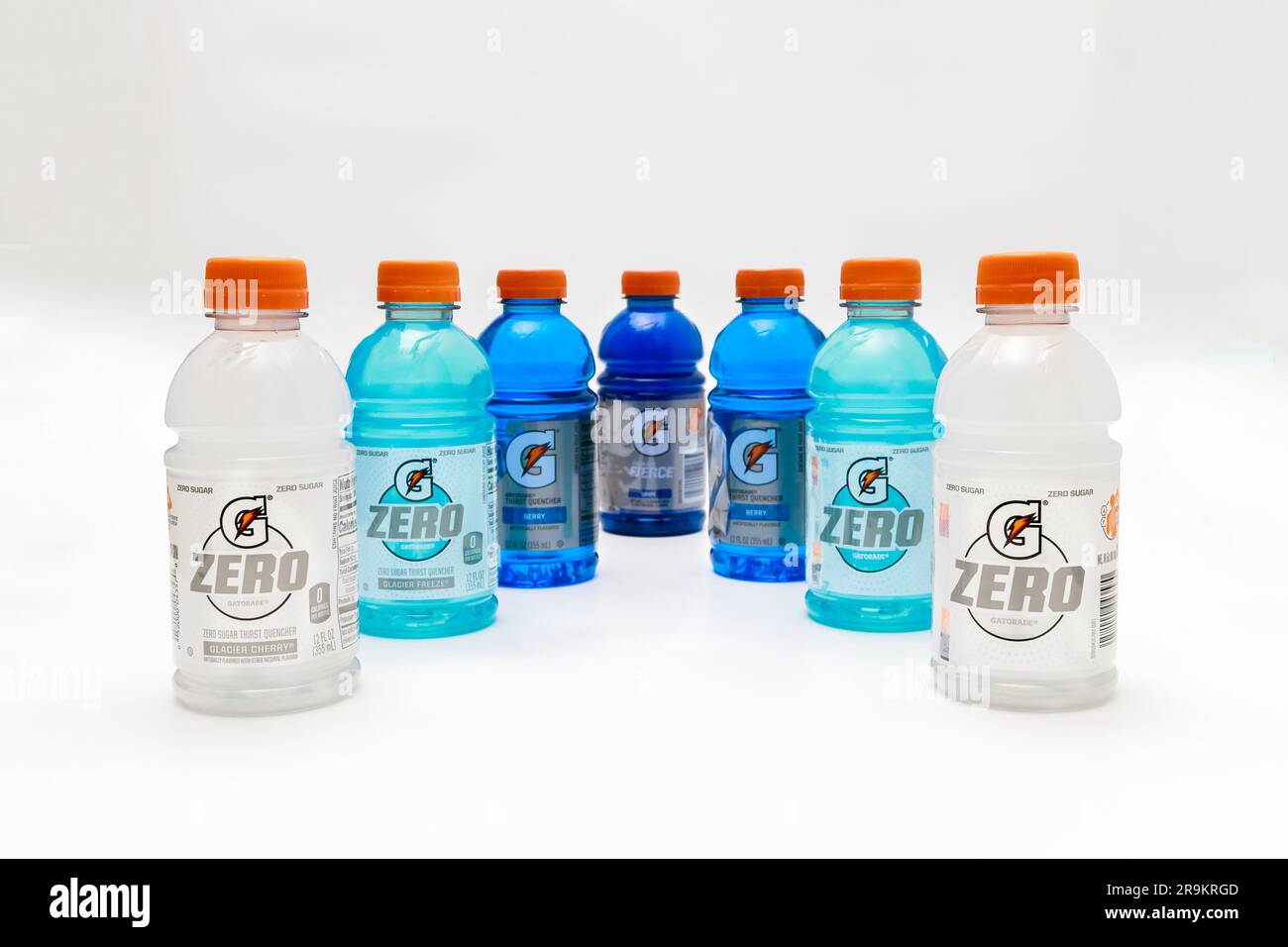 Hydrates with electrolytes in Gatorade's cool sports drink Stock Photo ...