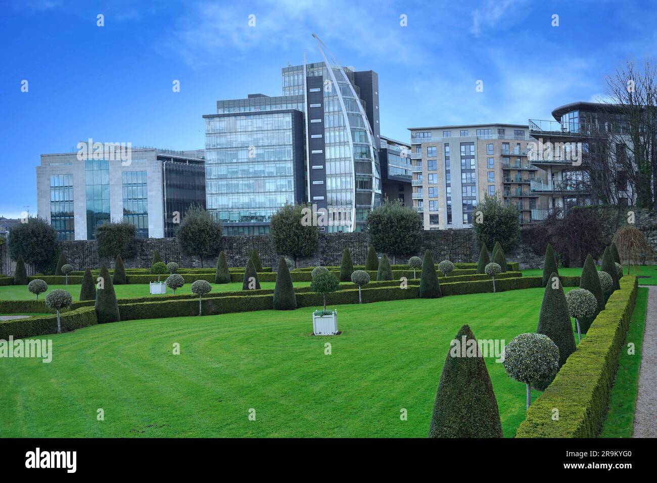 Ireland modern buildings hi-res stock photography and images - Alamy