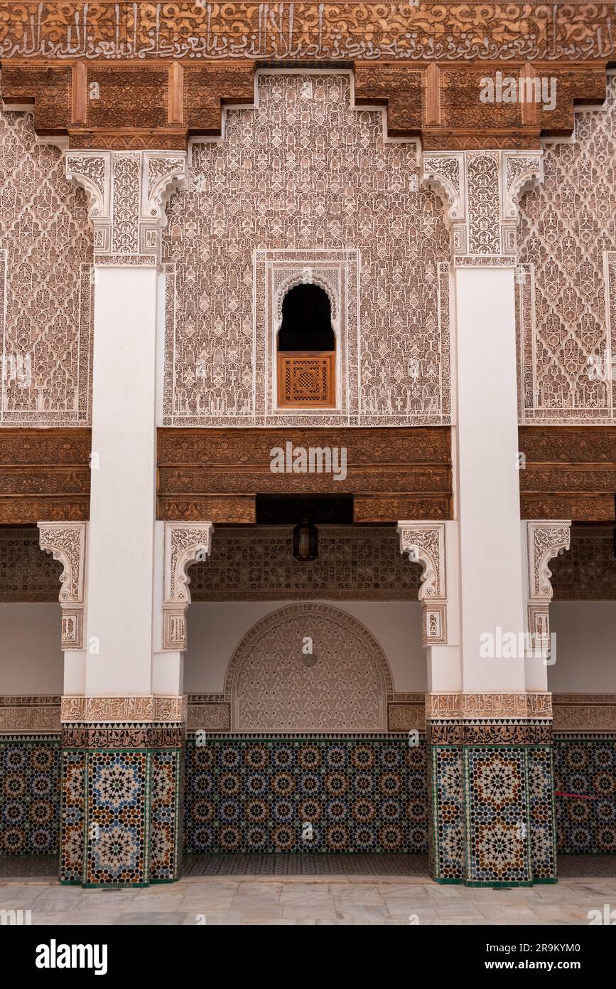 Madrassa arabia mosque hi-res stock photography and images - Alamy
