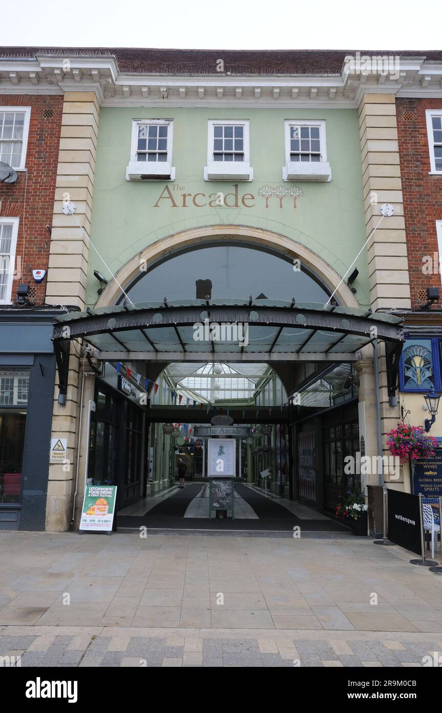 The Arcade, Leys Avenue, Letchworth Garden City, Hertfordshire Stock ...