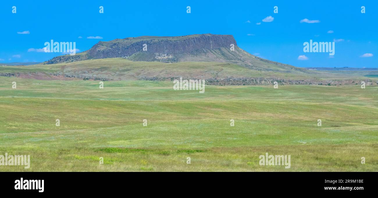 Crown panorama hi-res stock photography and images - Alamy