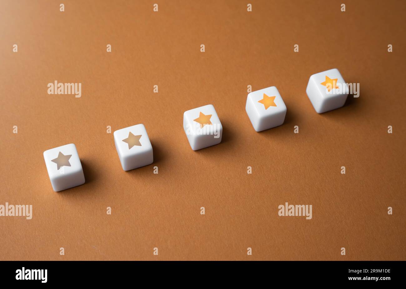 Five stars of success. Evaluation of service quality. Feedback overview ...