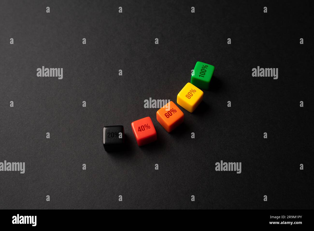 Growing scale percentage bar up to 100. Work progress. Reach the ...
