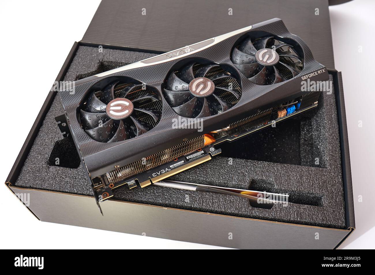 EVGA Geforce RTX 3090 Nvidia GPU display Stock Photo - Alamy