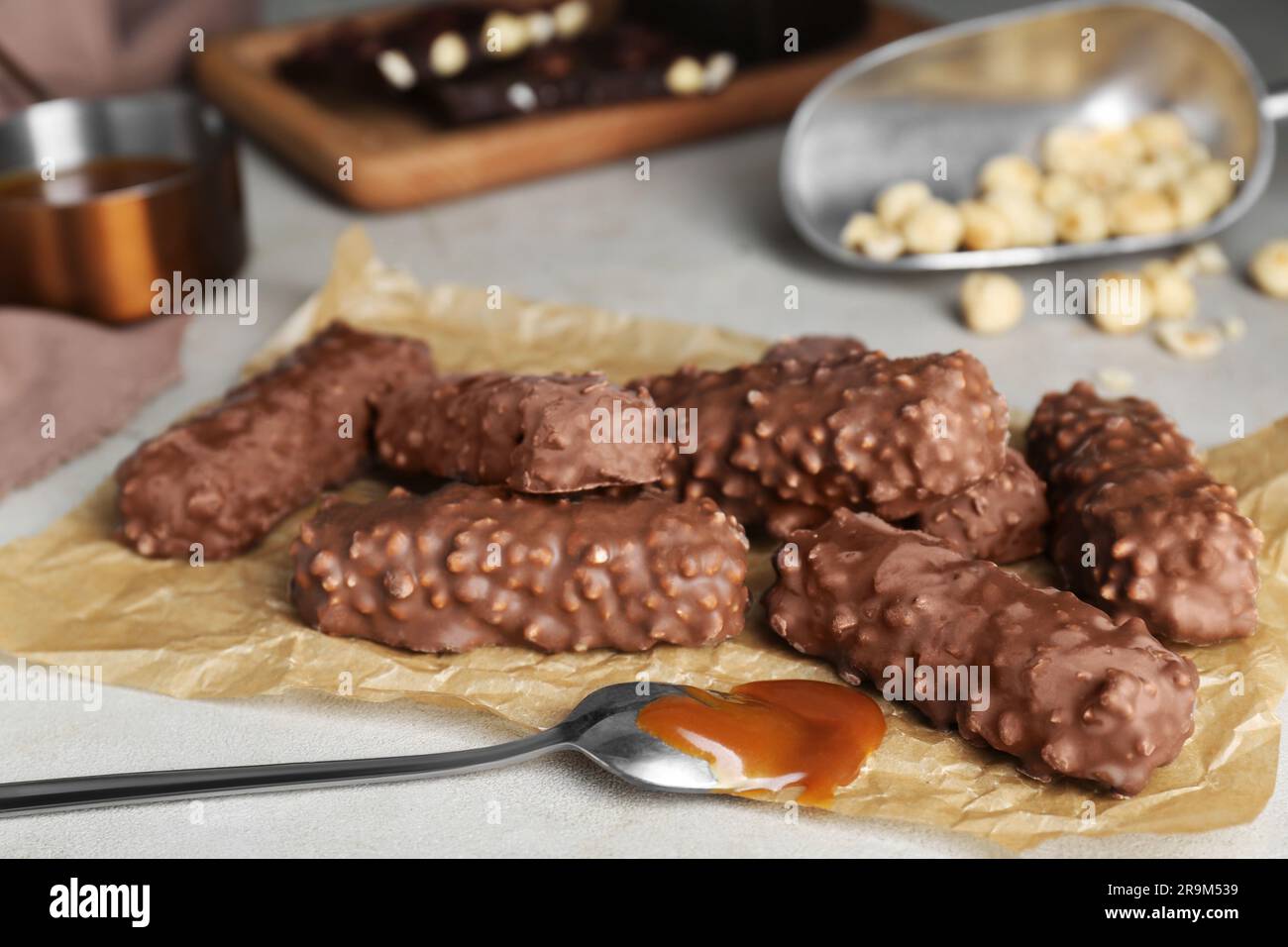 Spoon chocolate bars on hi-res stock photography and images - Alamy