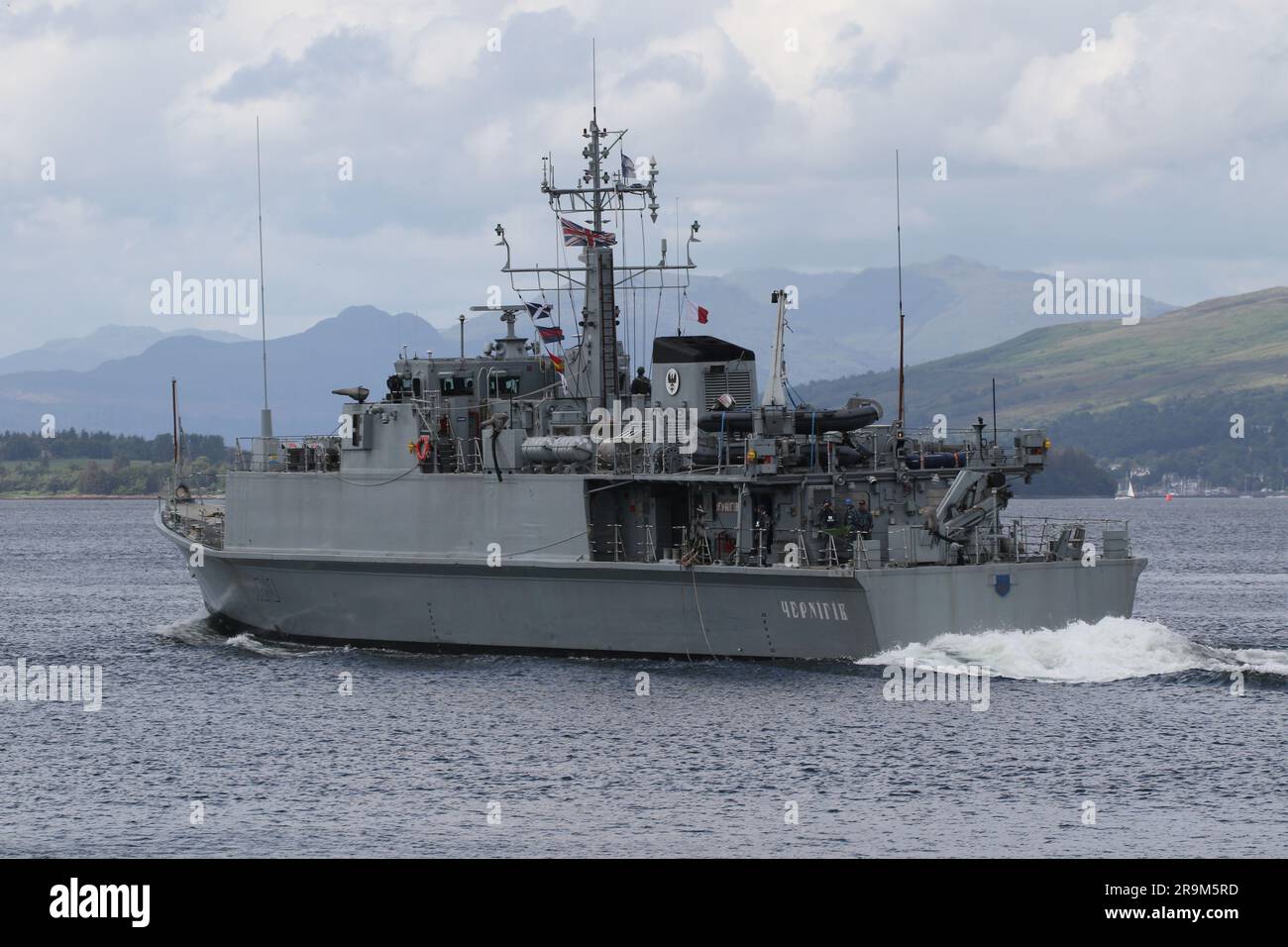 UNS Chernihiv (M310), a Sandown-class minehunter operated by the ...