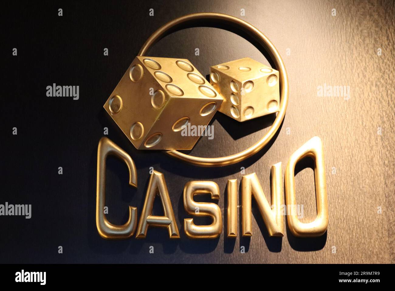 Three dimensinal lettering hi-res stock photography and images - Alamy
