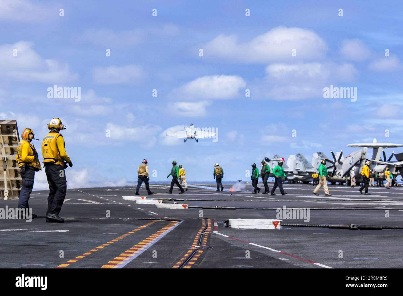 230625-N-BI507-1096 PACIFIC OCEAN (June 25, 2023) An F/A-18F Super ...