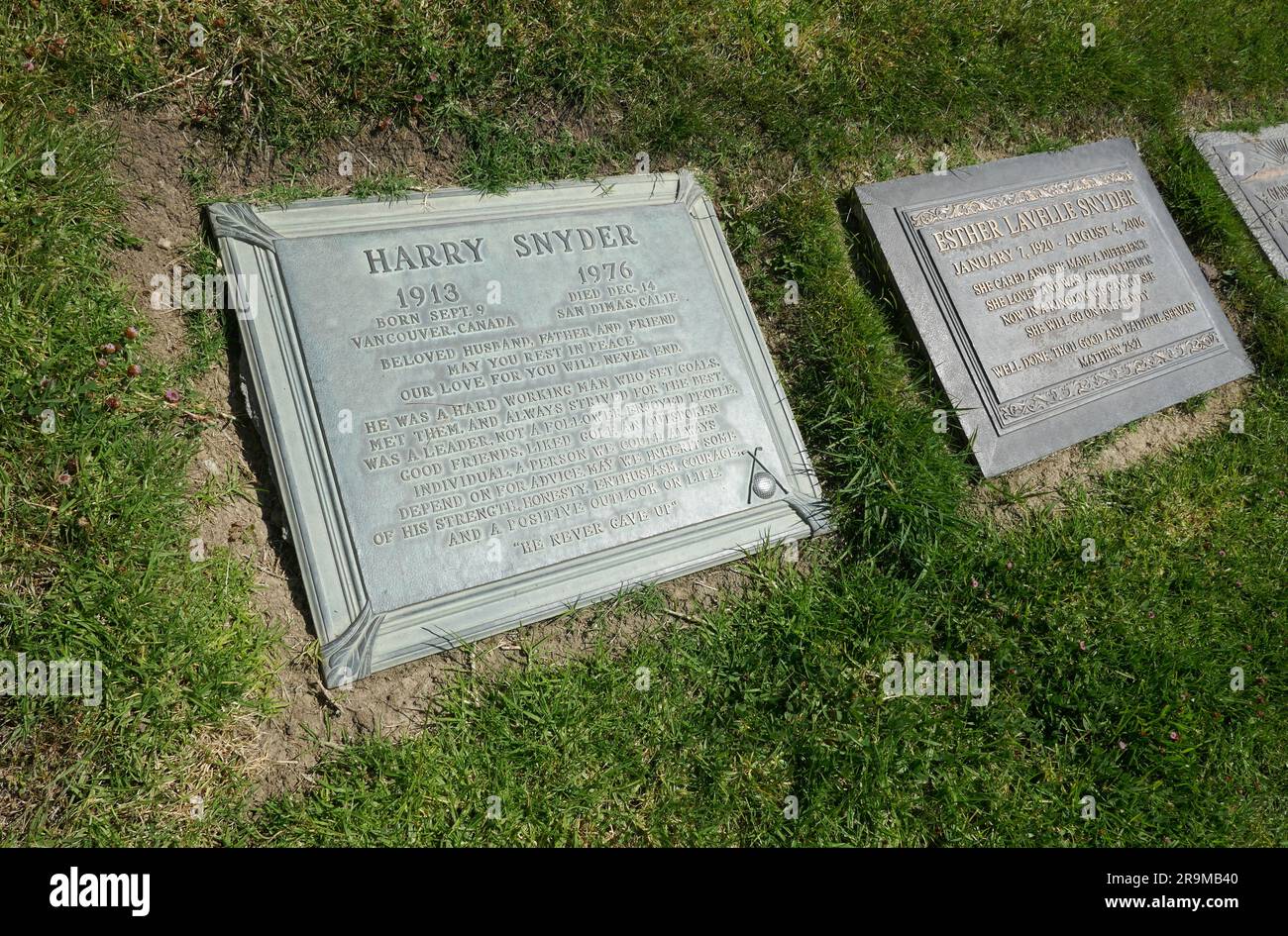 Harry snyder in n out hi-res stock photography and images - Alamy