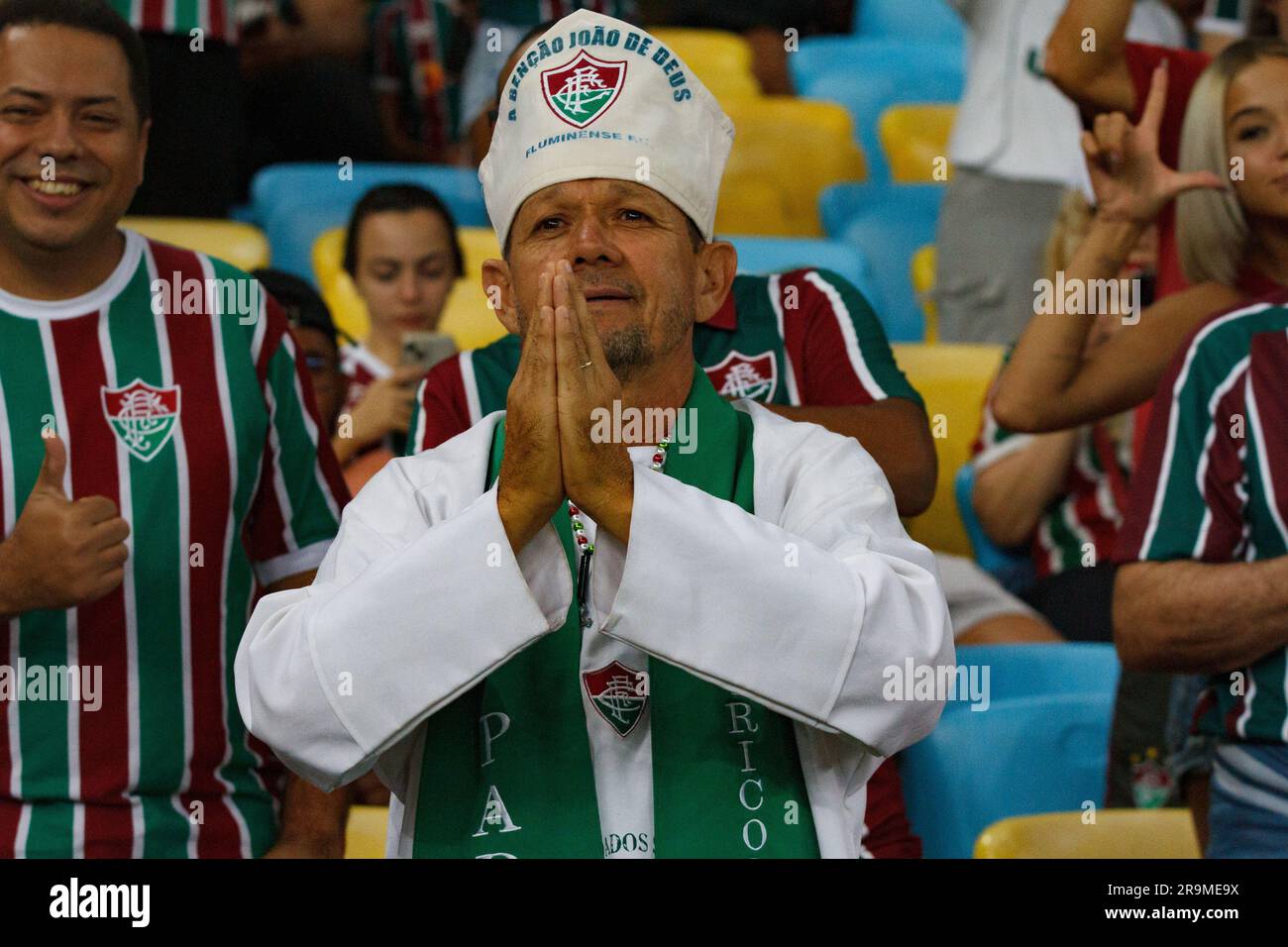 Sporting cristal fans hi-res stock photography and images - Alamy