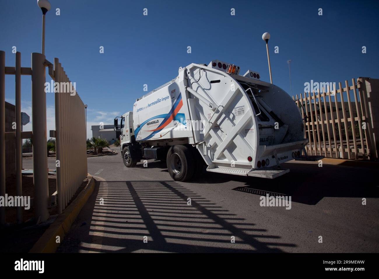Residuos de residuos basura basura hi-res stock photography and images ...