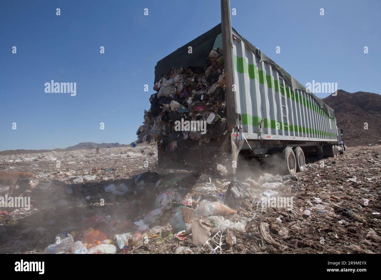 Residuos de residuos basura basura hi-res stock photography and images ...