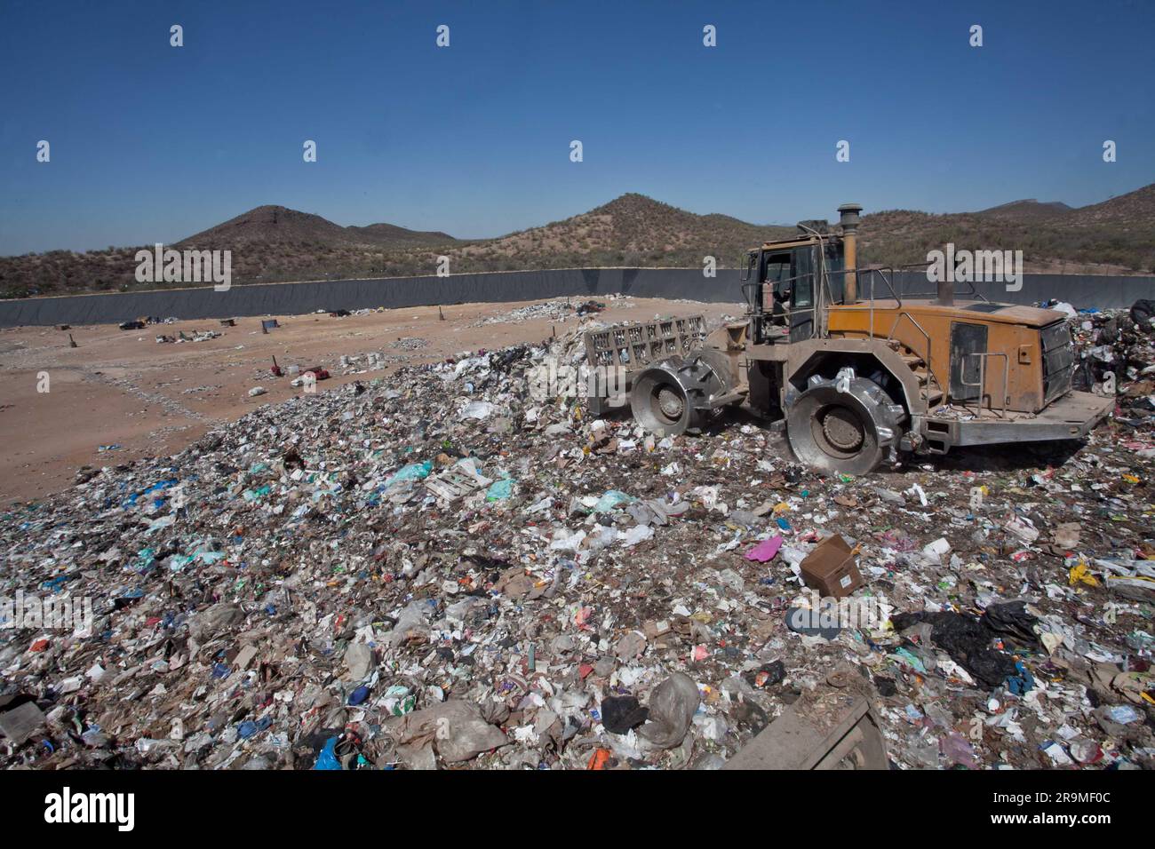 Residuos de residuos basura basura hi-res stock photography and images ...