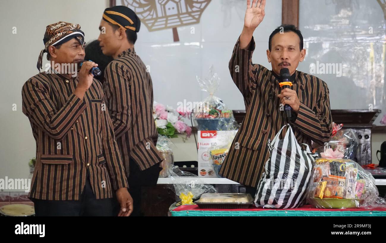 Unduh-unduh festival is offerings of gratitude to God for the harvest ...