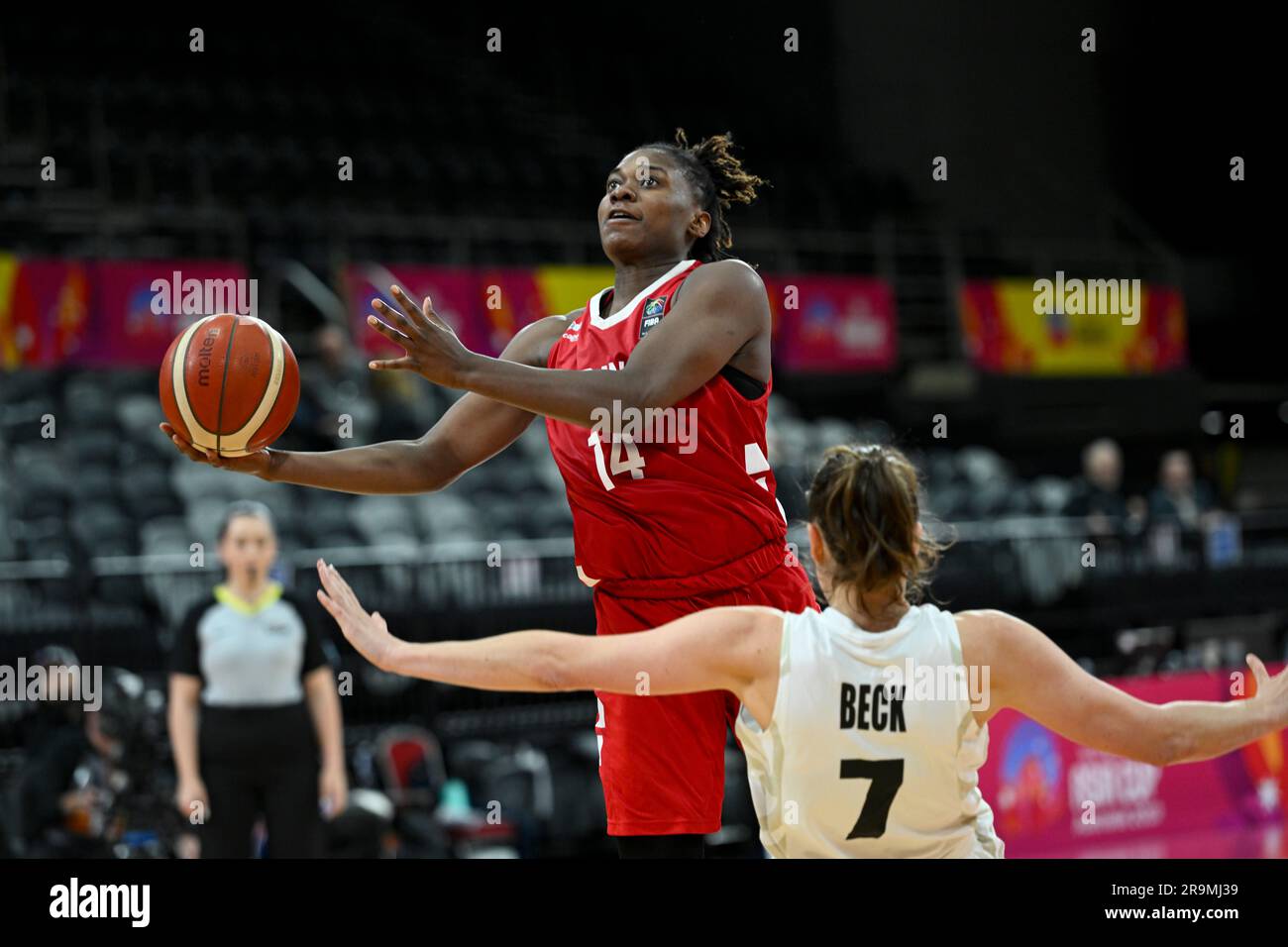 Stella beck hi-res stock photography and images - Alamy