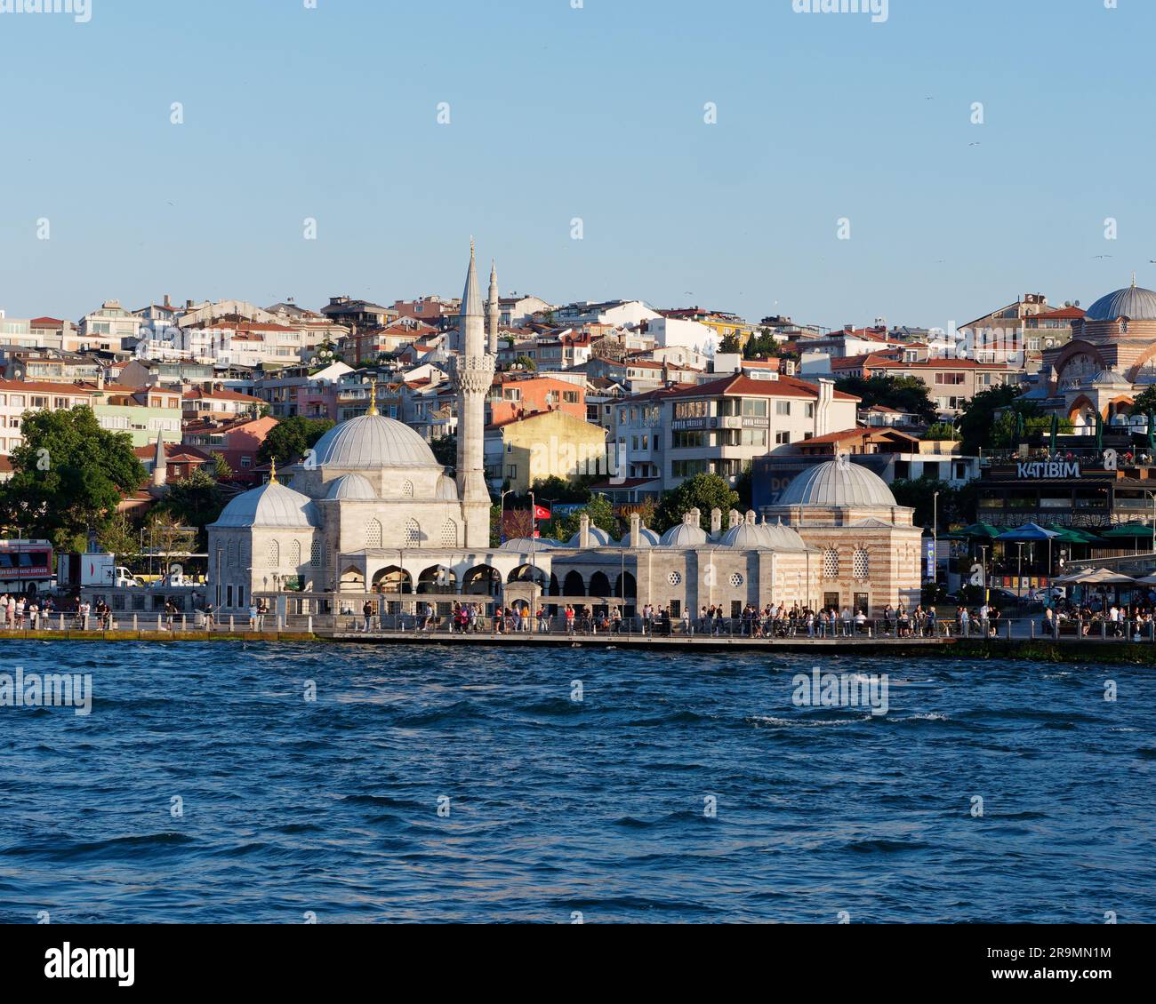 Uskudar on a summers evening with the Mihrimah Sultan Mosque behind ...