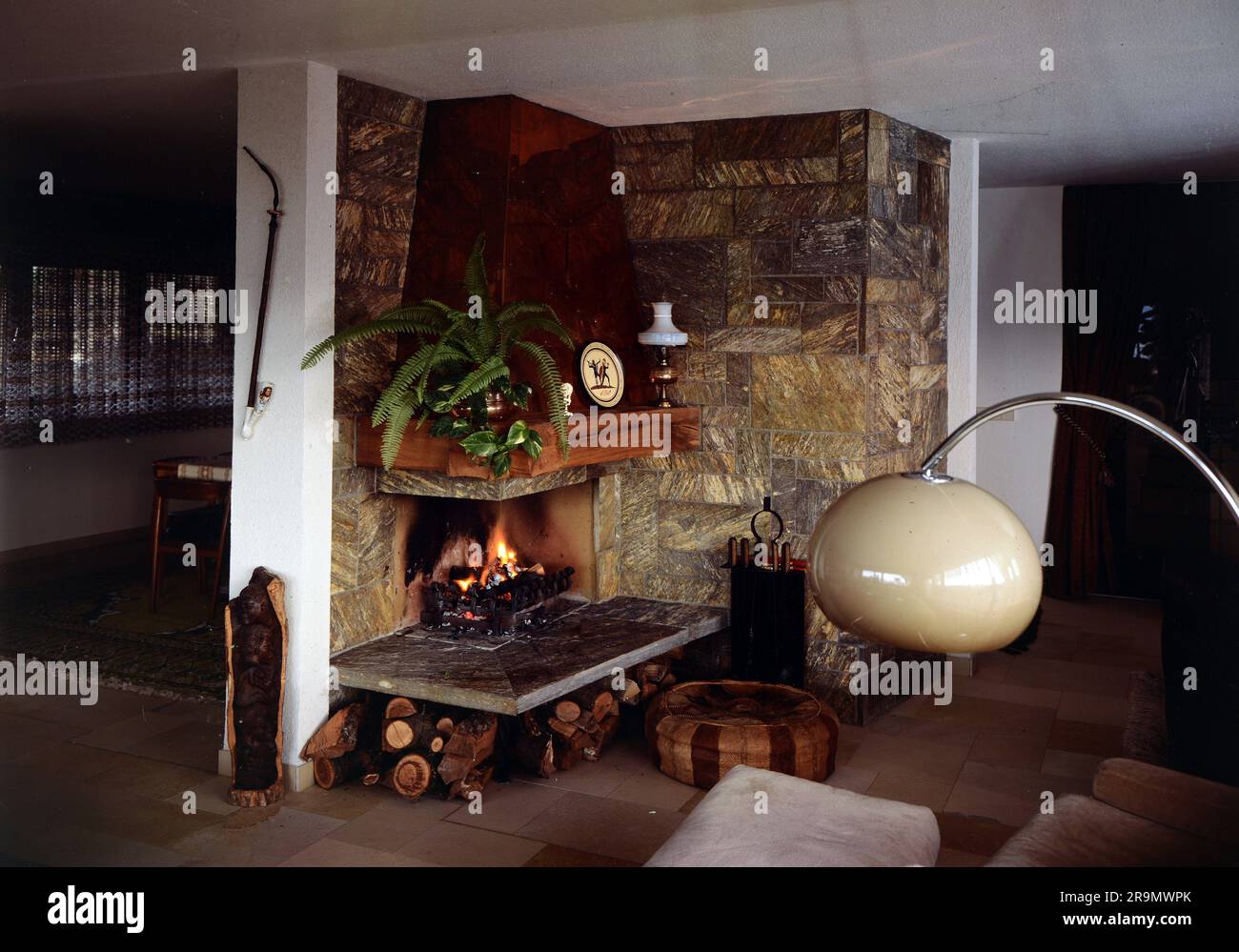 architecture, interior design, fireplace, 1970s, ADDITIONAL-RIGHTS ...