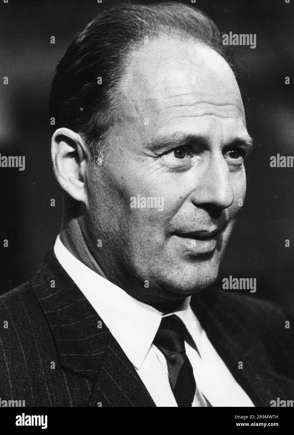 Social development minister Black and White Stock Photos & Images - Alamy