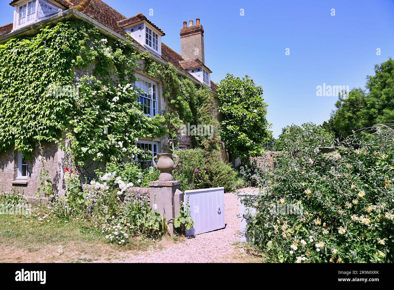 Charleston Farmhouse, West Firle, Lewes, Sussex, UK , Bloomsbury Group ...