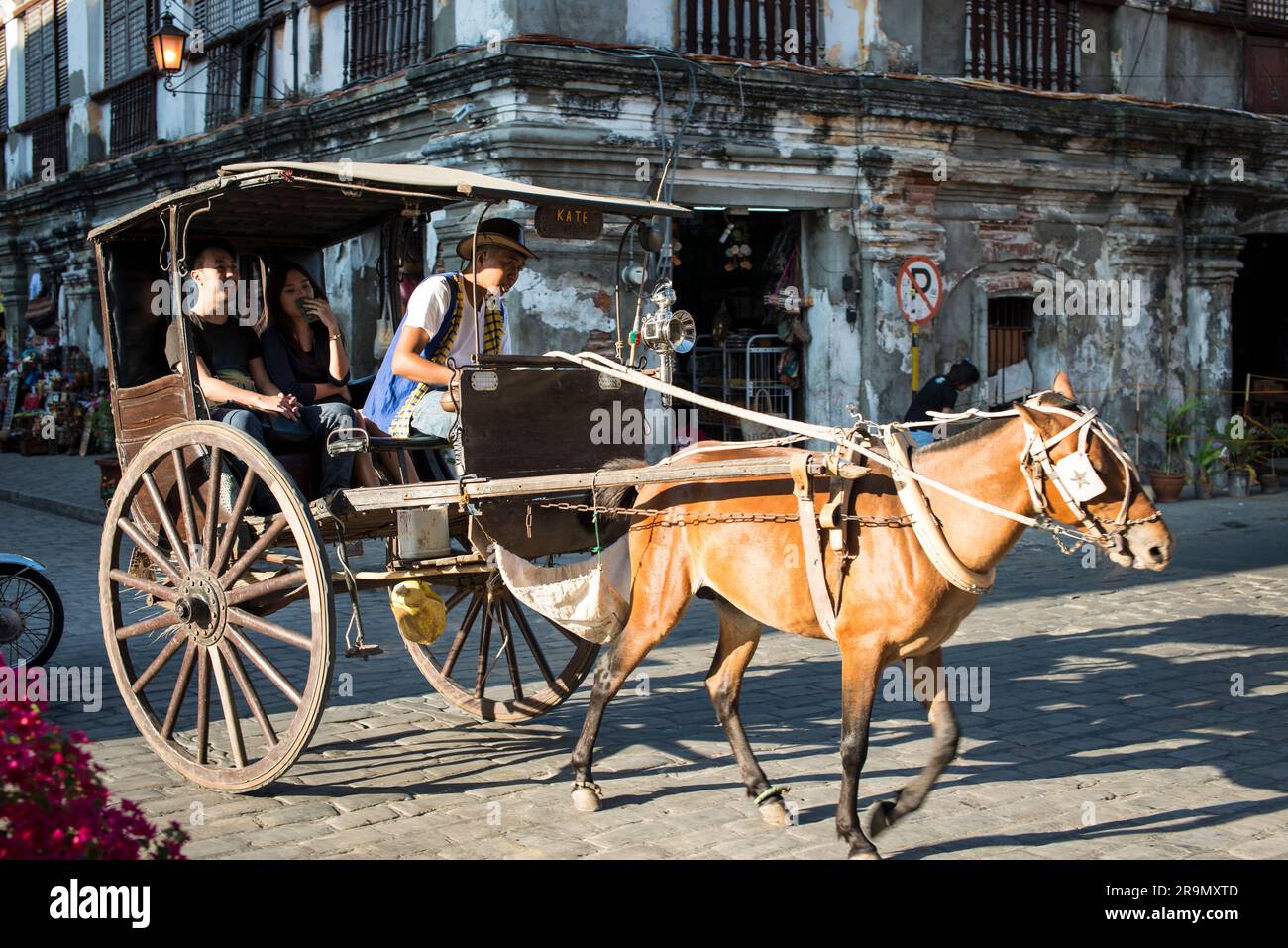 Horse-drawn caratella, Vigan, Philippines Stock Photo - Alamy