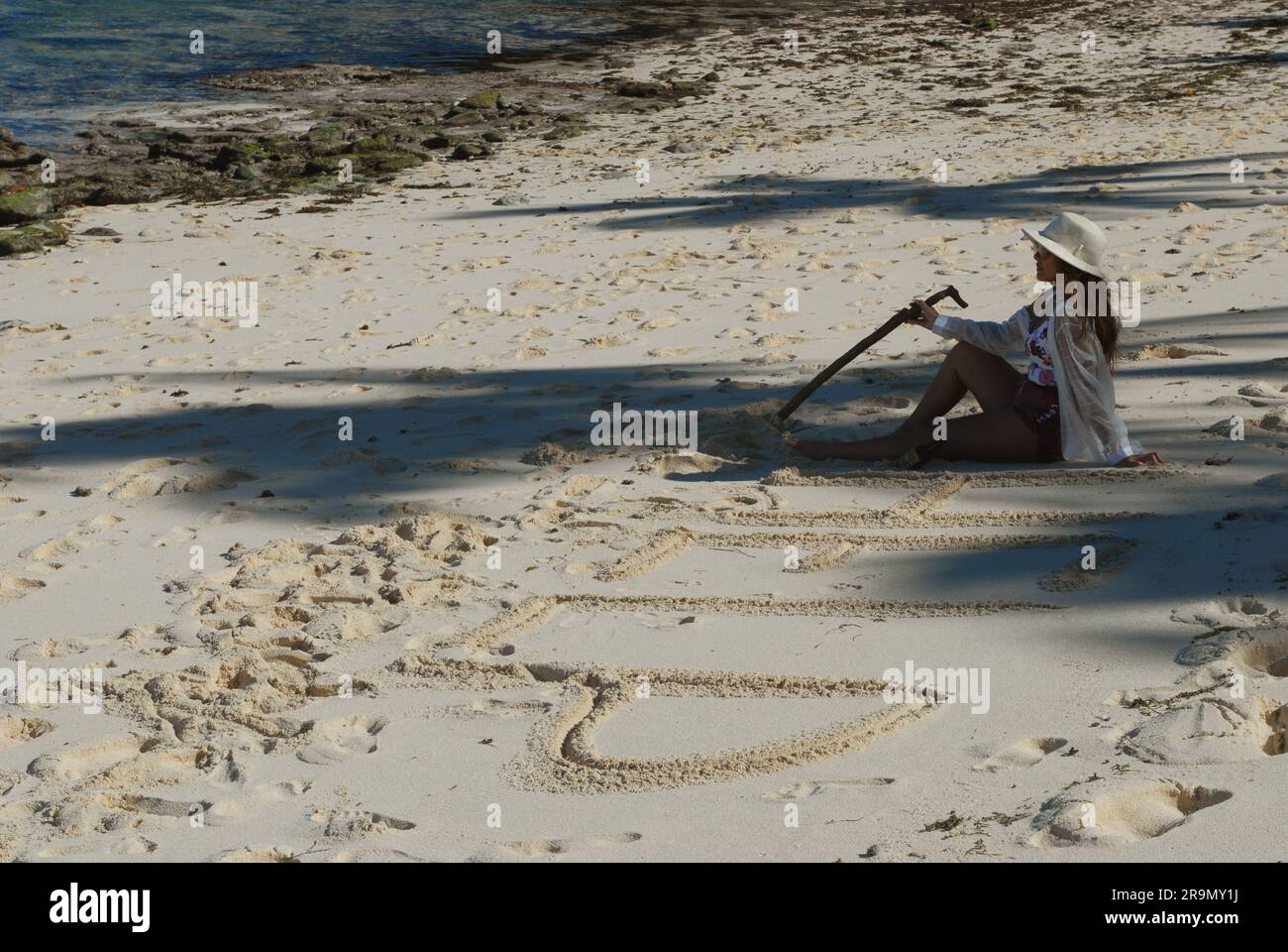 Modriki Island or Cast Away Island, location for Tom Hank’s film ‘Cast ...