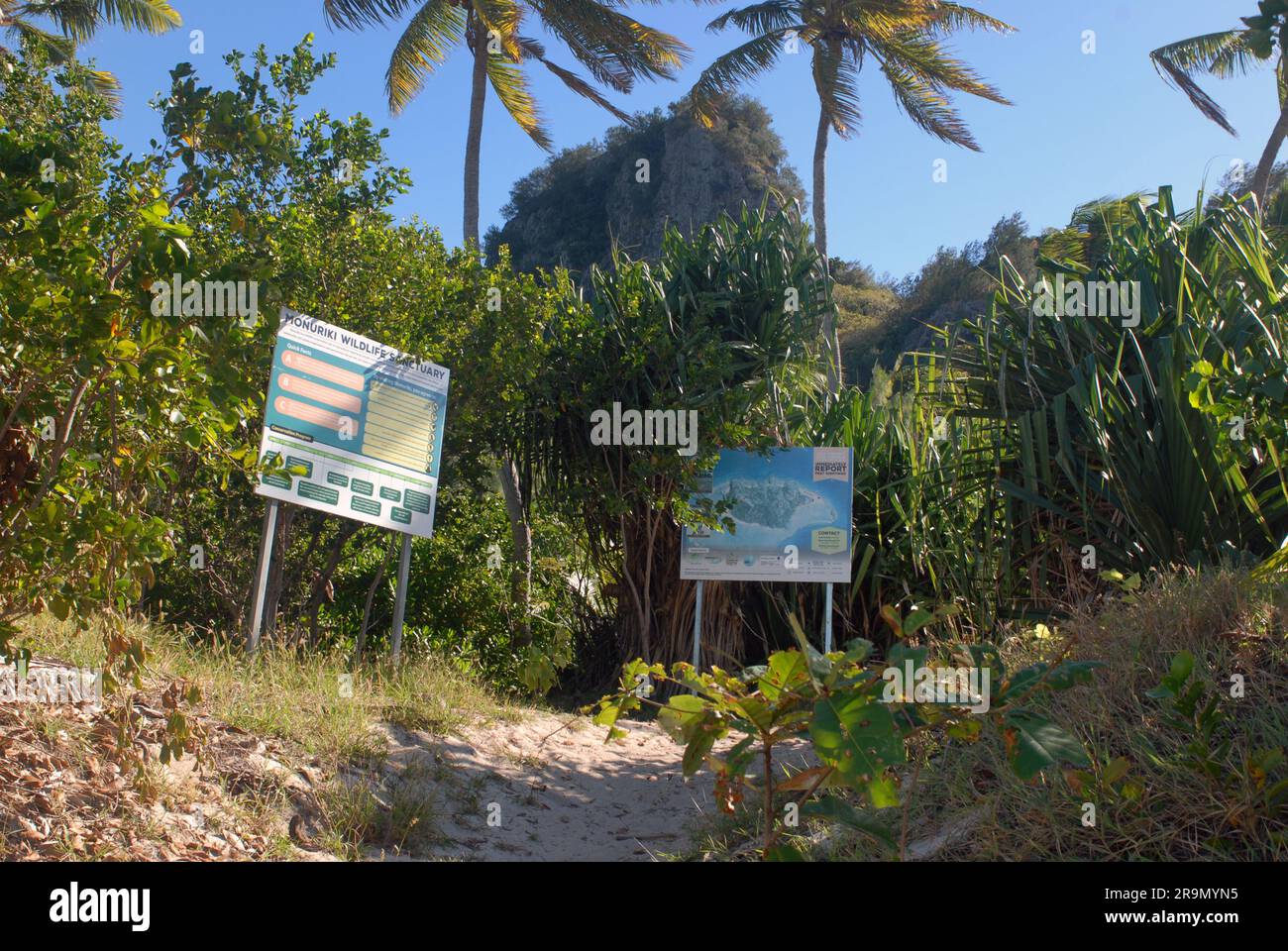 Modriki Island or Cast Away Island, location for Tom Hank’s film ‘Cast ...