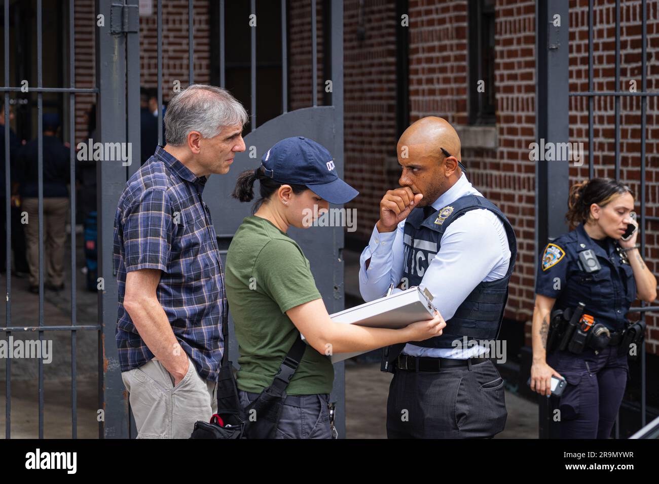 Bronx, USA. 27th June, 2023. Police officers and crime scene detectives ...