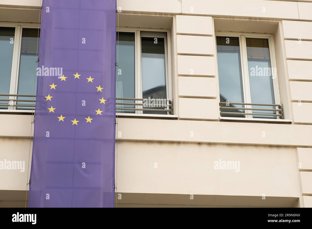 The flag of the European Union on a building in Austria Stock Photo - Alamy