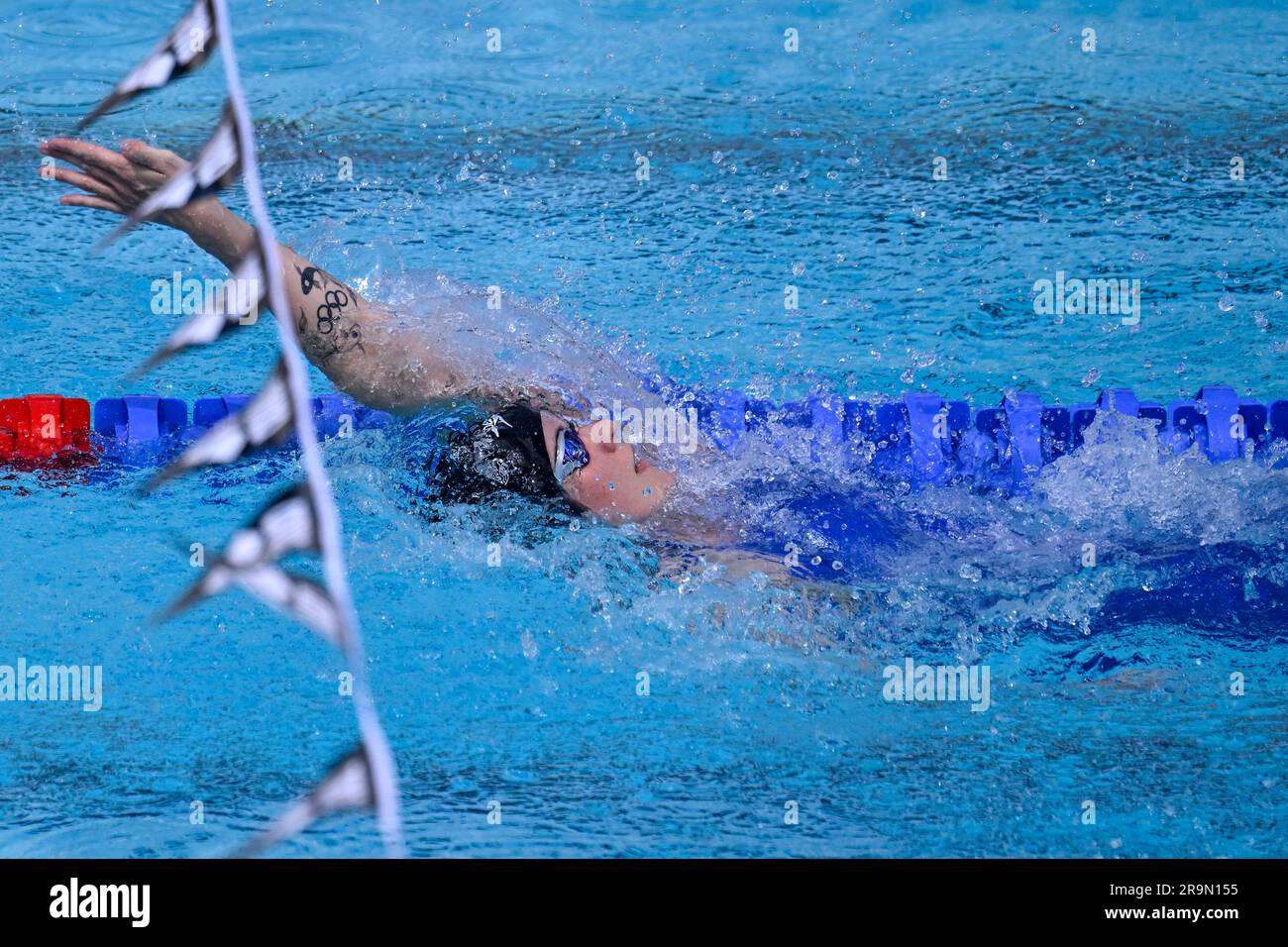 Kathleen Dawson of Great Britain competes in the 100m Backstroke Women ...