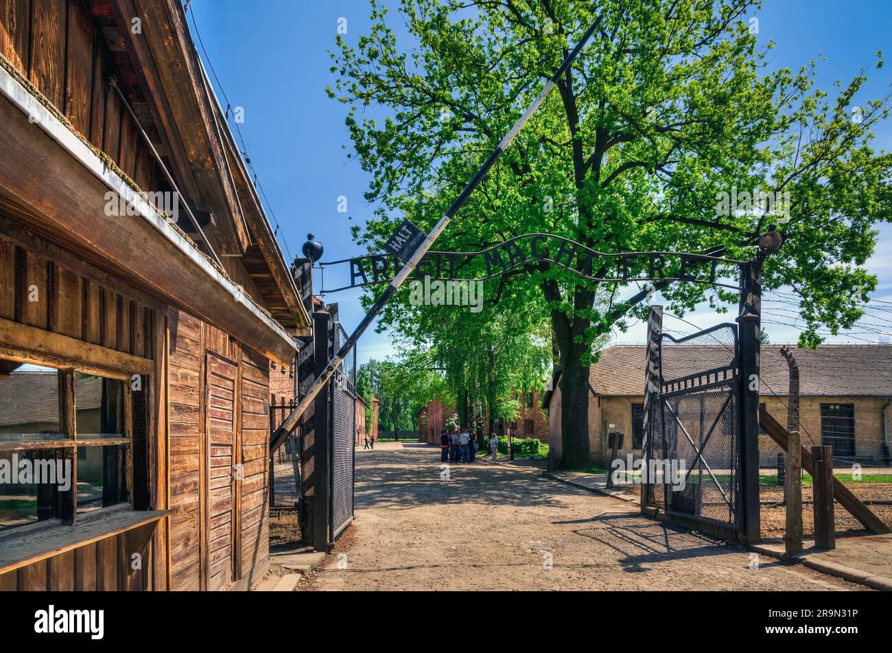 Auschwitz entrance sign hi-res stock photography and images - Alamy