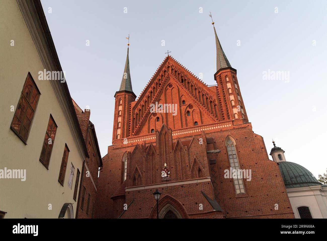 Gothic Archcathedral Basilica of the Assumption of the Blessed Virgin ...