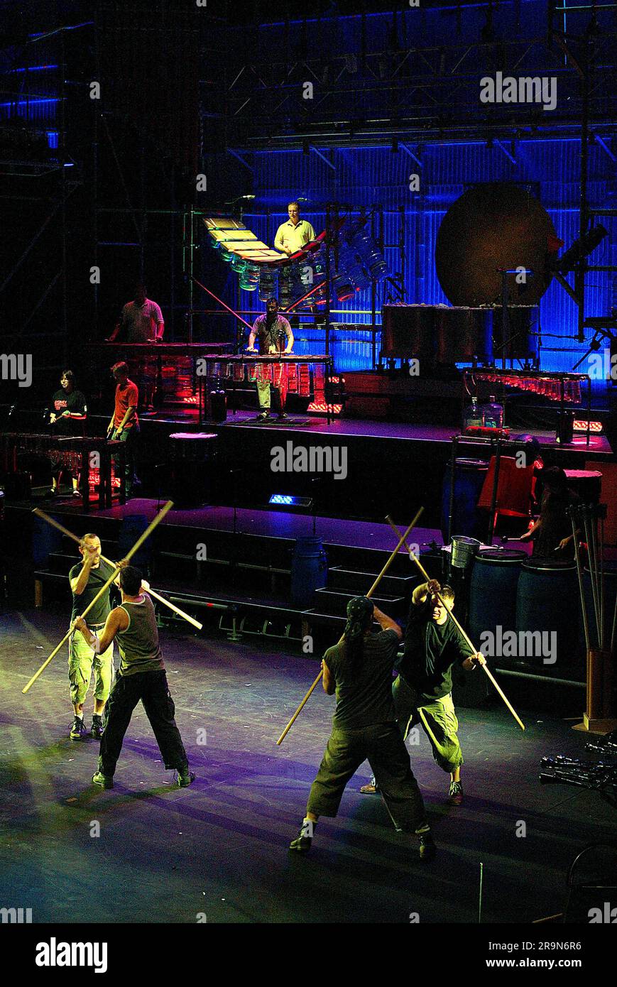 Stomp stage hi-res stock photography and images - Alamy