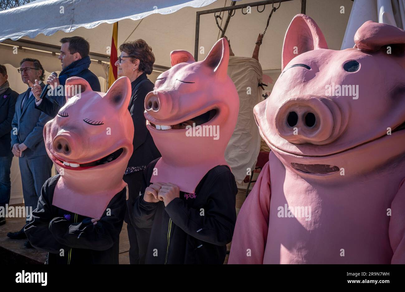 Authorities and mascots during the opening. Firaporc, pig fair ...
