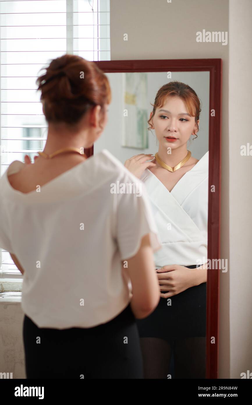 Transgender woman mirror hi-res stock photography and images - Alamy