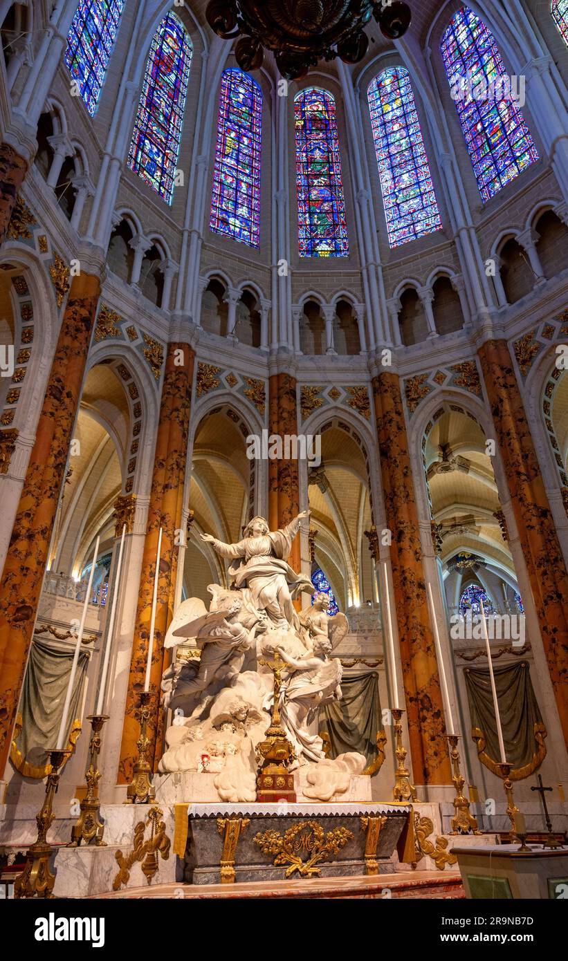 group of figures of the high altar and lead windows in the cathedrale ...