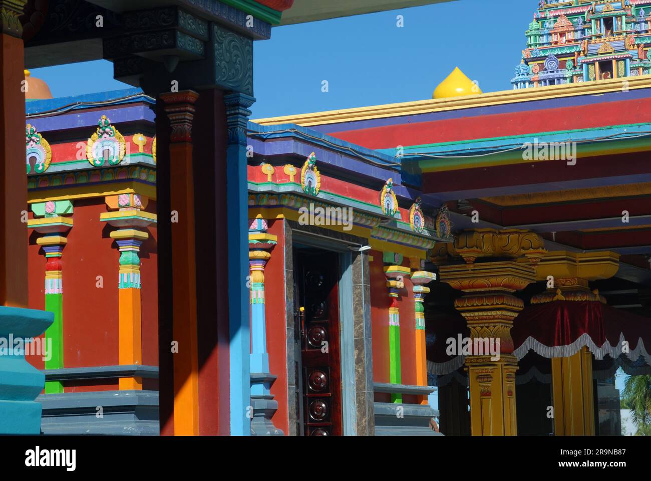 Sri Siva Subramaniya Hindu Temple, Nadi, Viti Levu, Fiji Stock Photo ...