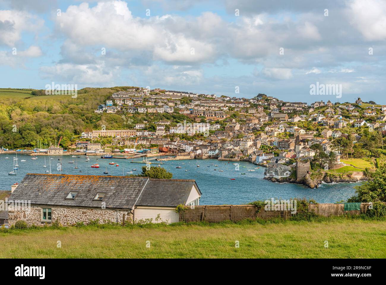 Fowey town river hi-res stock photography and images - Alamy