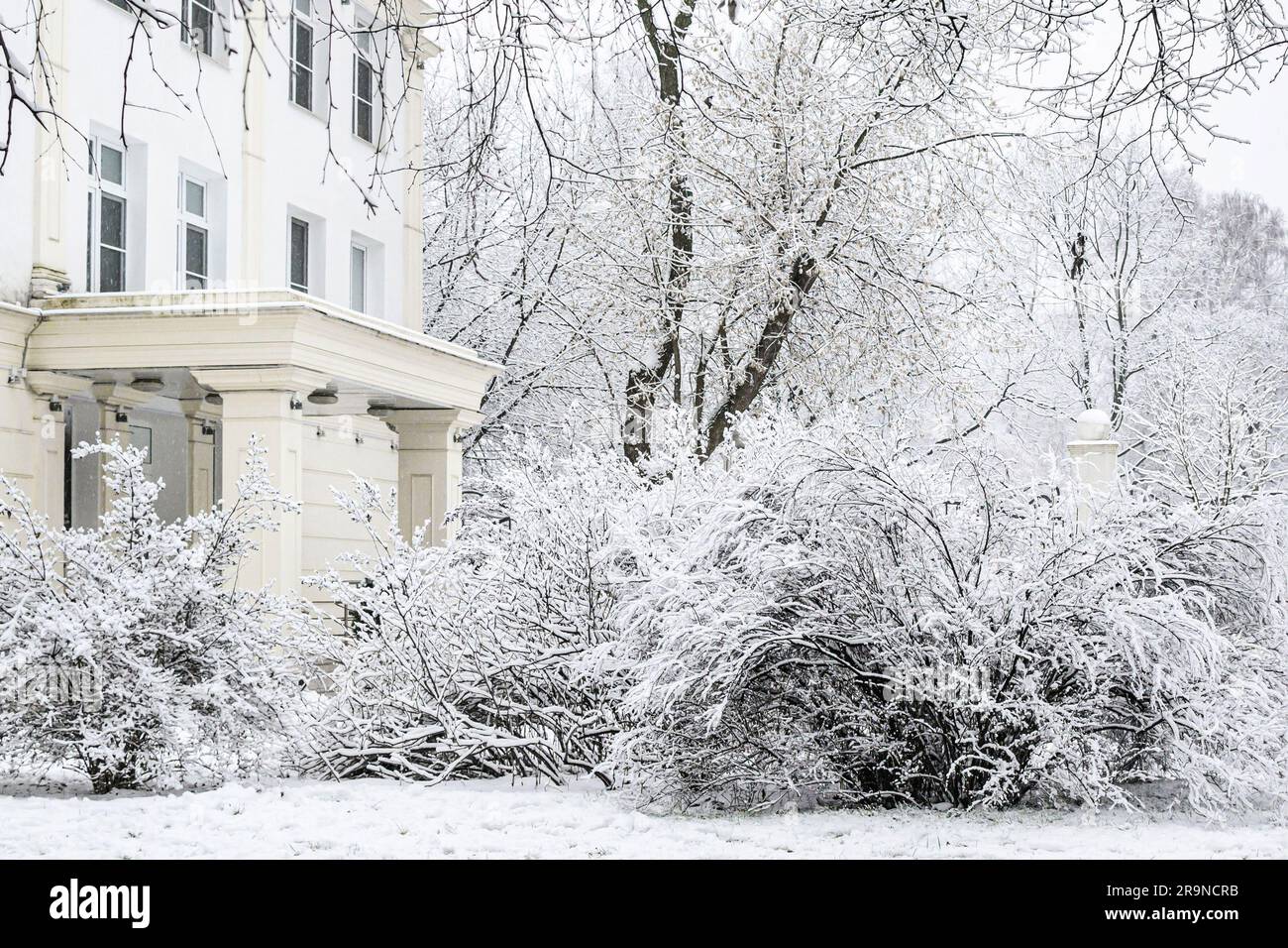 Really beautiful winter in russia hi-res stock photography and images ...
