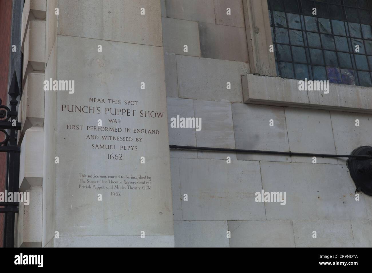 Near this spot Punch's puppet show was first performed in England and ...