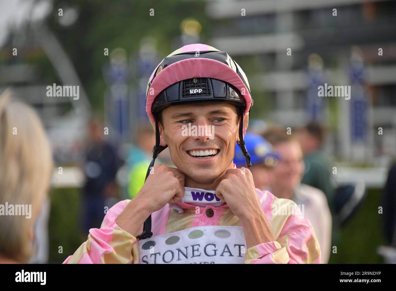 Paul shoemark hi-res stock photography and images - Alamy