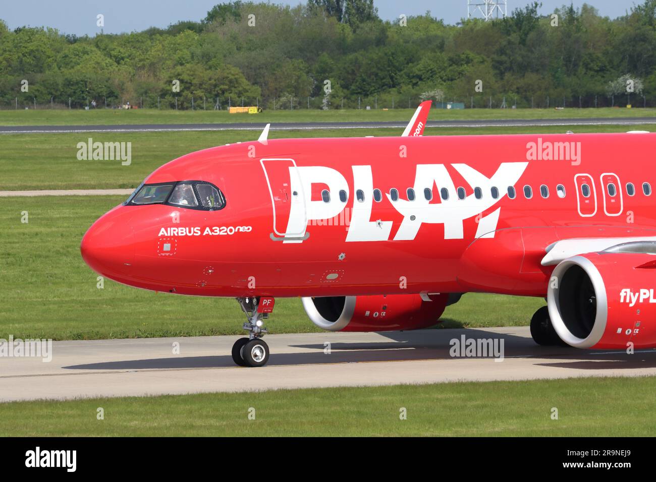 Play Airlines, Airbus A320 Neo TF-PPF, departs Stansted Airport, Essex ...