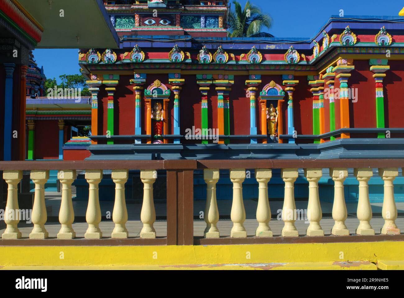 Sri Siva Subramaniya Hindu Temple, Nadi, Viti Levu, Fiji Stock Photo ...