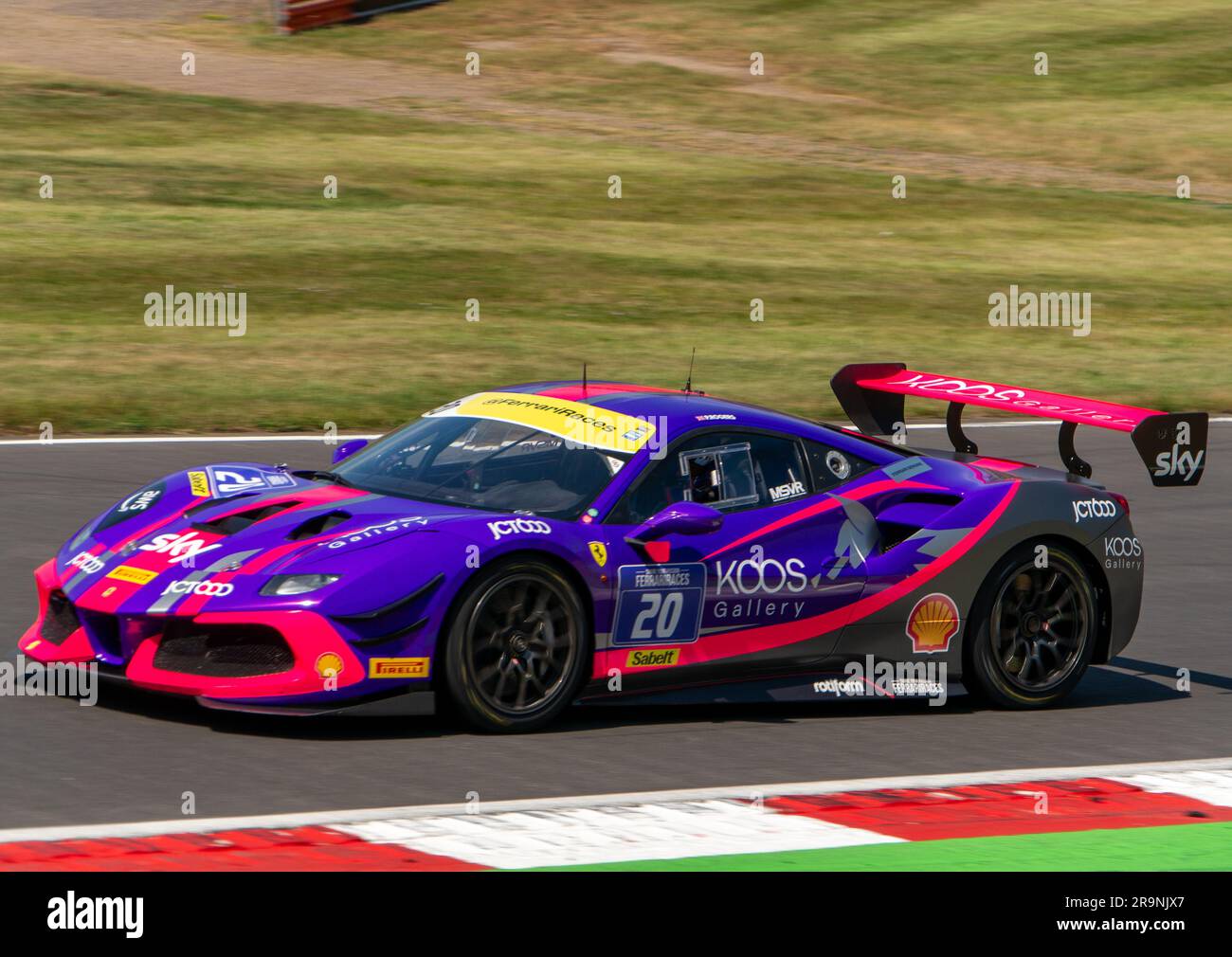Racing Ferrari Challenge Car at Brands Hatch, UK Stock Photo - Alamy