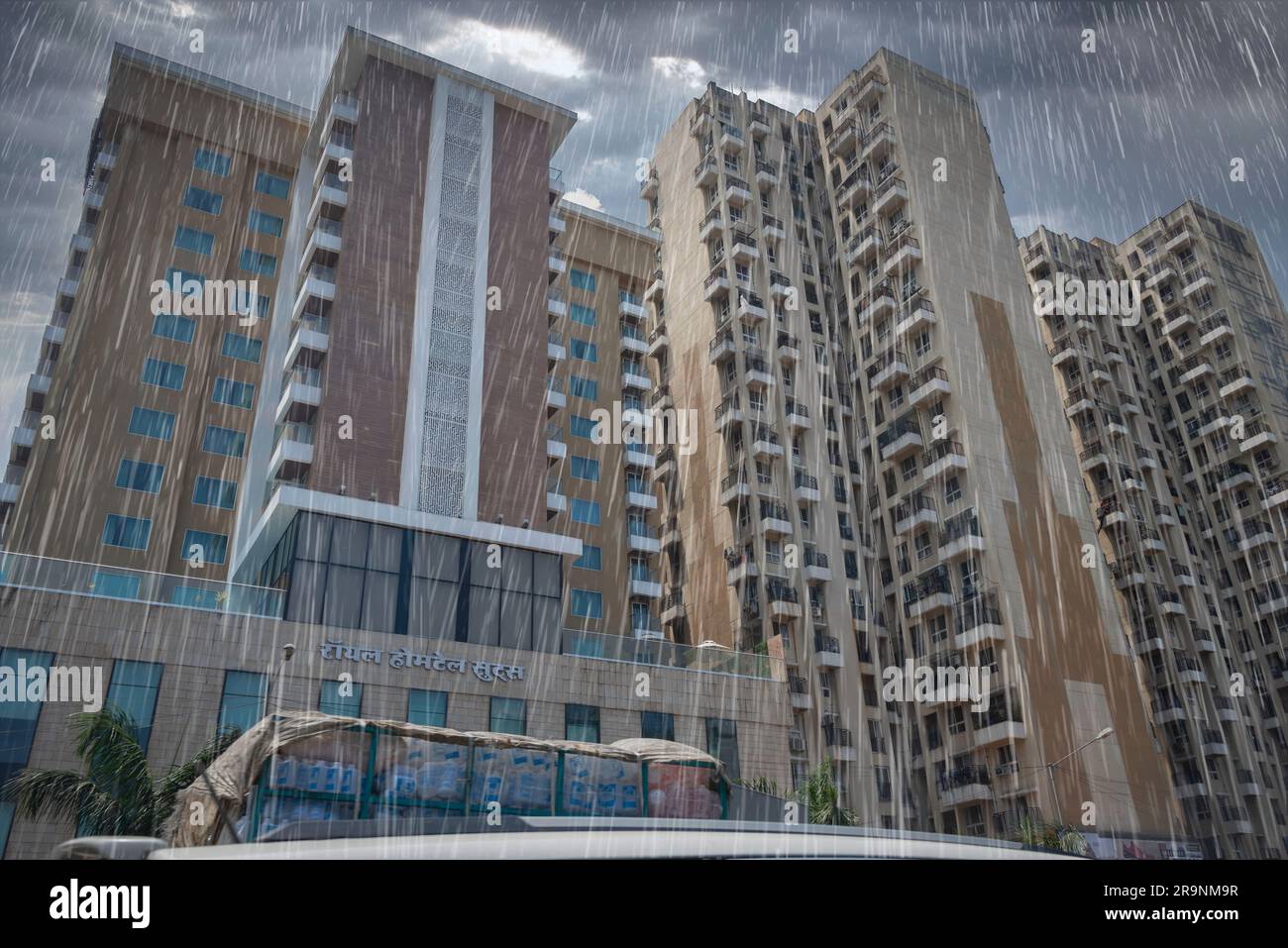 Mumbai during monsoon, heavy rain Stock Photo - Alamy