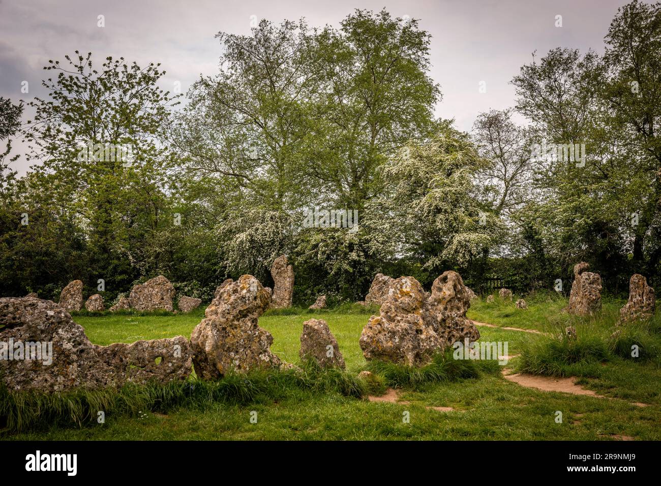 The King's Men Bronze Age stone circle, part of the Rollright Stones on ...